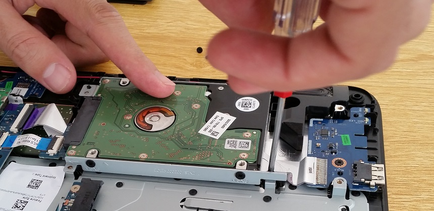 How to Upgrade Laptop Hard Disk to SSD? - TECHNIG